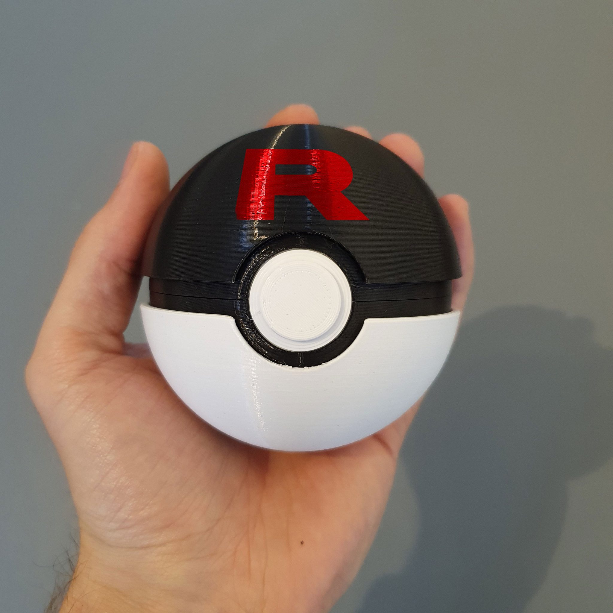 Premier Ball Pokeball Replica – COApps
